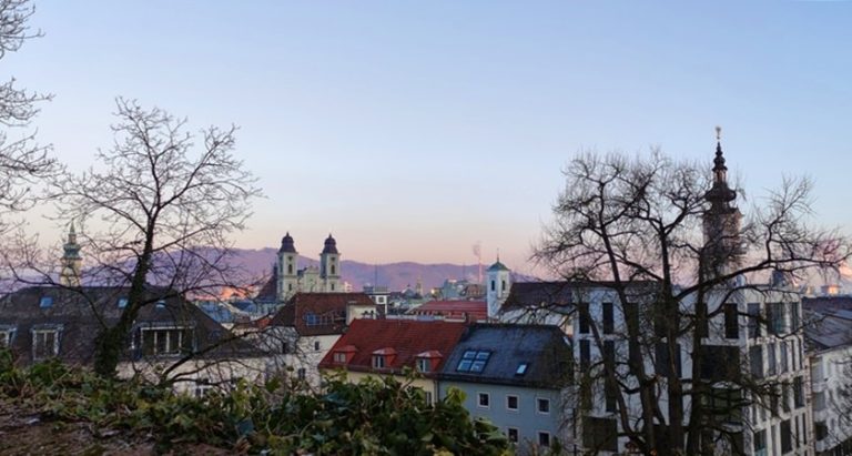 Linz im Winter - ein Städtetrip zwischen Museum, Donau und Café ...